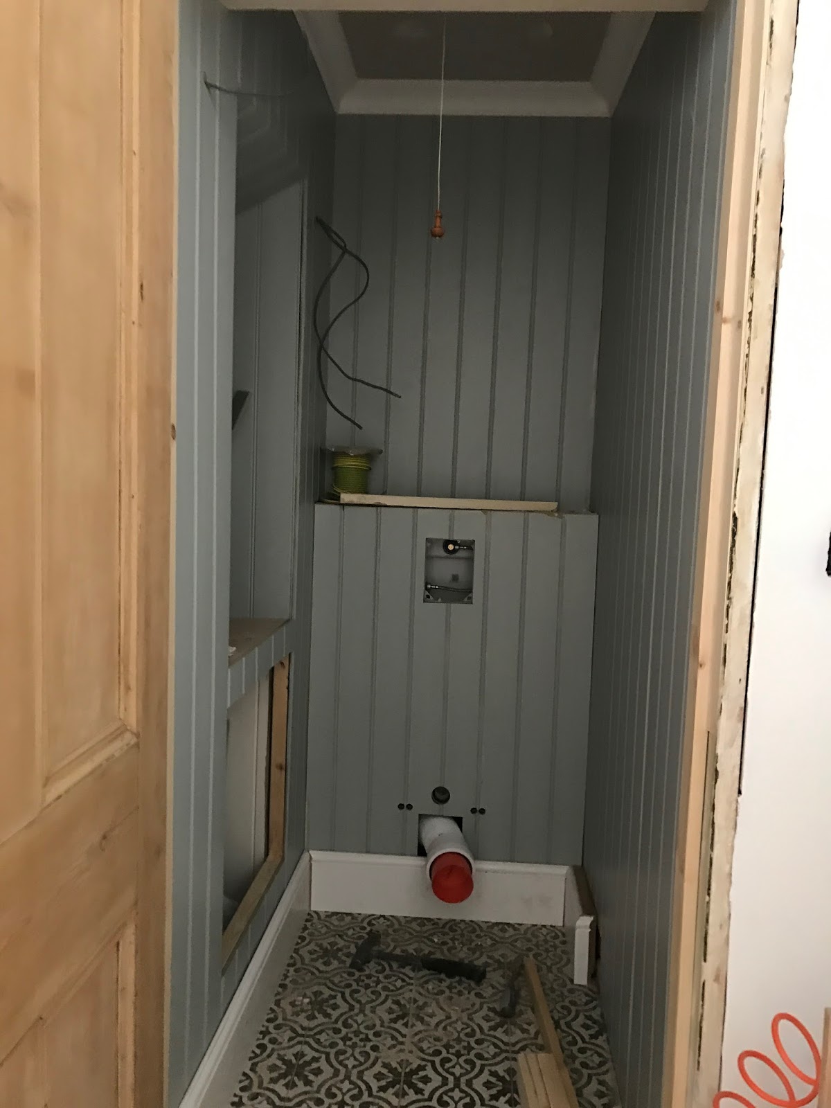 Makeover - Downstairs Cloakroom - Roses and Rolltops