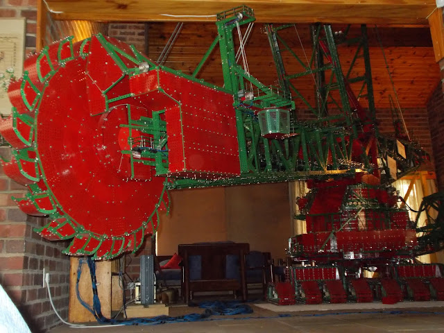 Bagger 288 Giant Meccano Model: Display of Bagger 288 to a wider ...