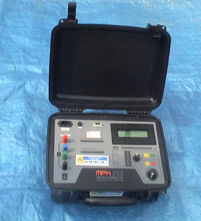 Artikel Tentang Listrik: Instrumentasi Dan Pengukuran Pada Listrik