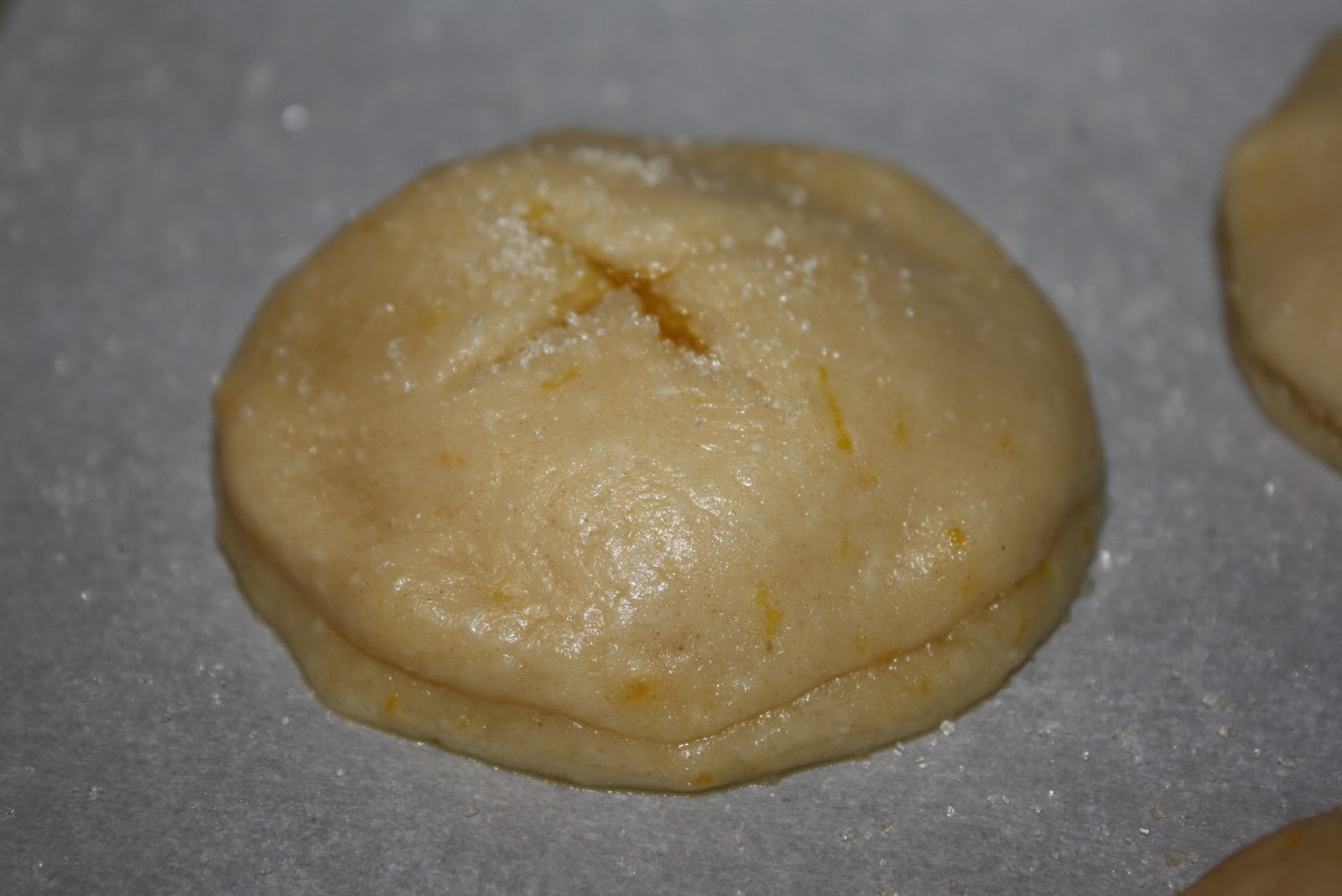 Charm Hour: Mini Mango Pies