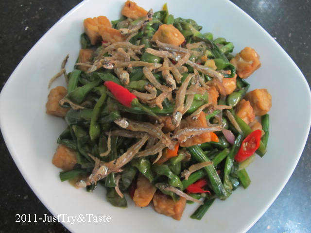 Resep Tumis Bunga Genjer dengan Tempe & Teri | Just Try & Taste