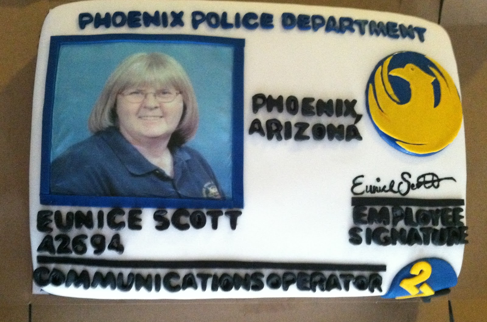 Cups-N-Cakes: Police Dispatch Retirement Cake