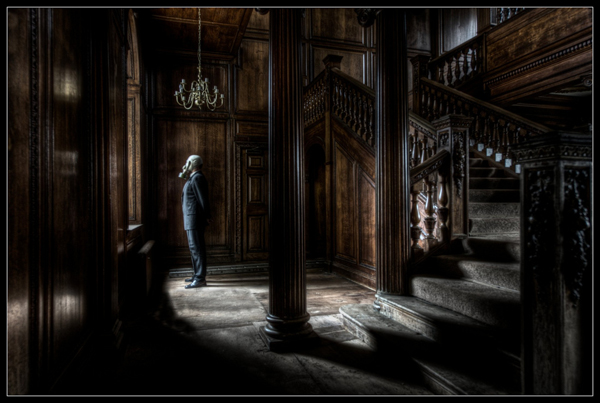 Elisandre - L'Oeuvre au Noir: Exploration urbaine avec Romany WG