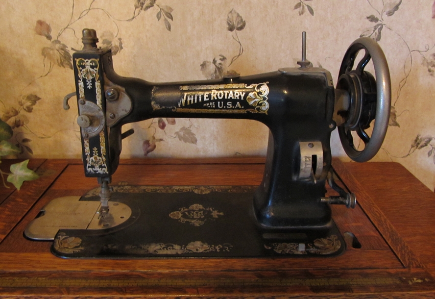 Country Blessings: Sewing in the Old Days