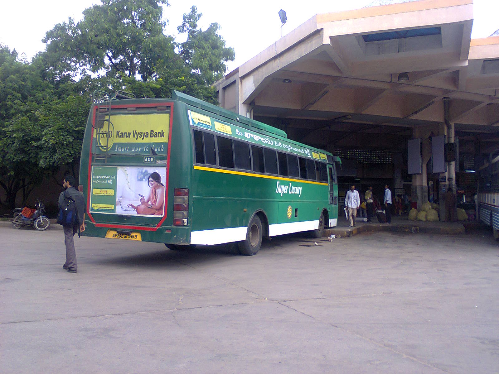 TS AP & SRTC BUS FANS: BUSES SEP...