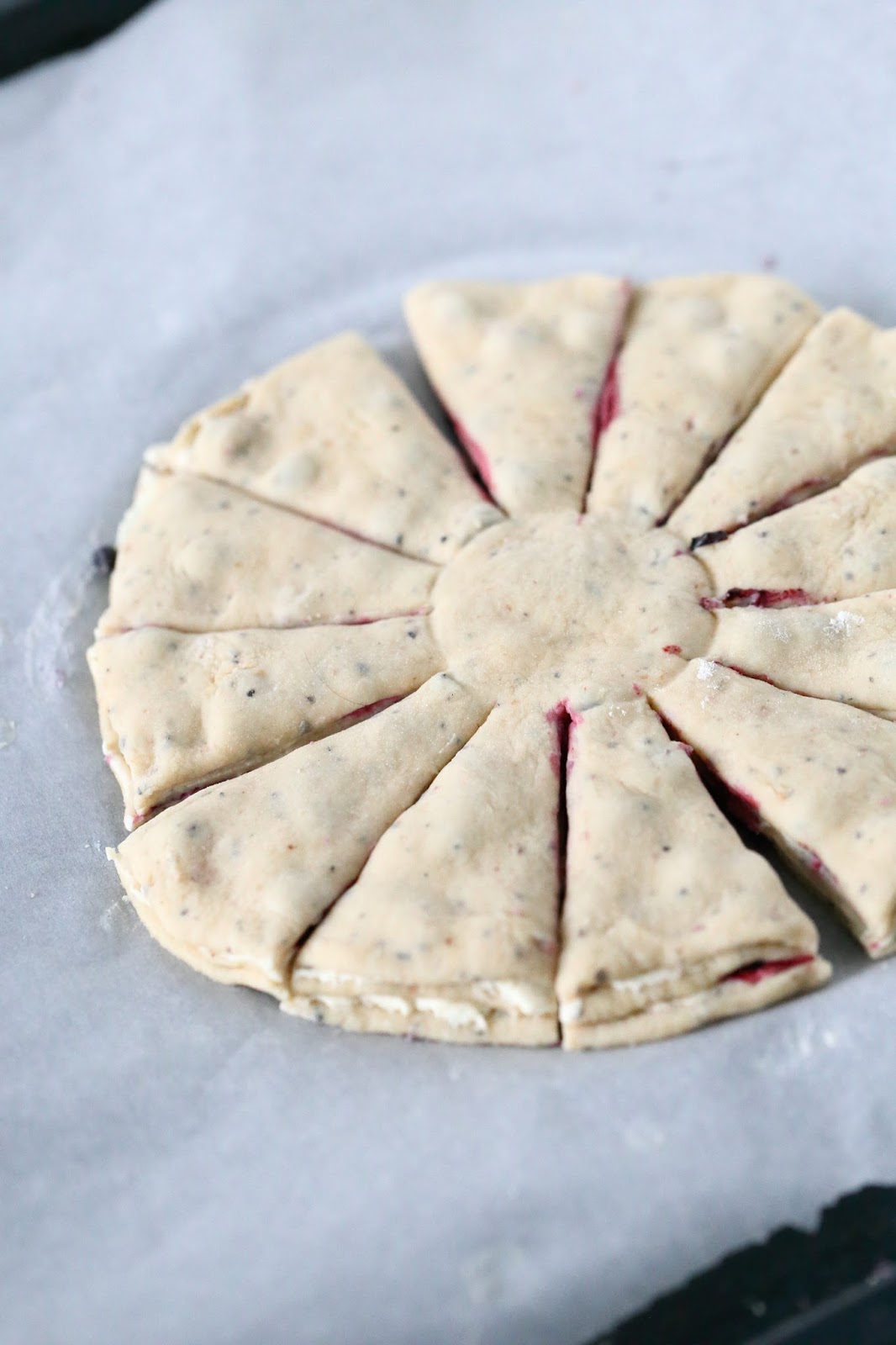 Tähtipulla, nyhtöpulla... / munaton taikina - Suklaapossu