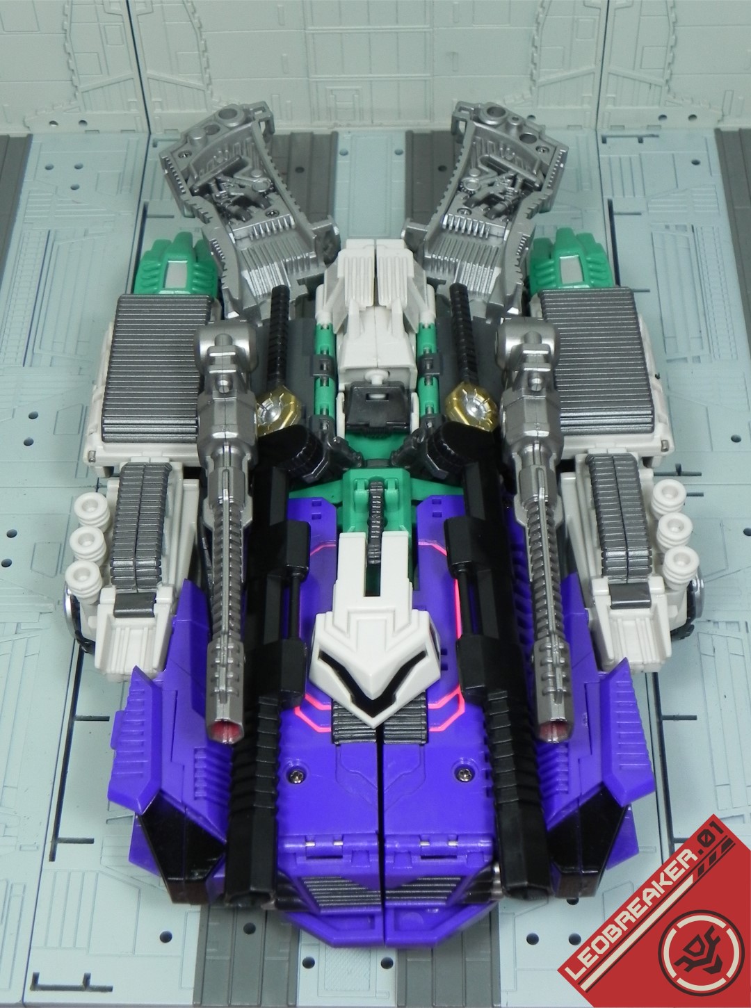 ROBOT.REB3LLION: HEXATRON MMC A.K.A SIXSHOT