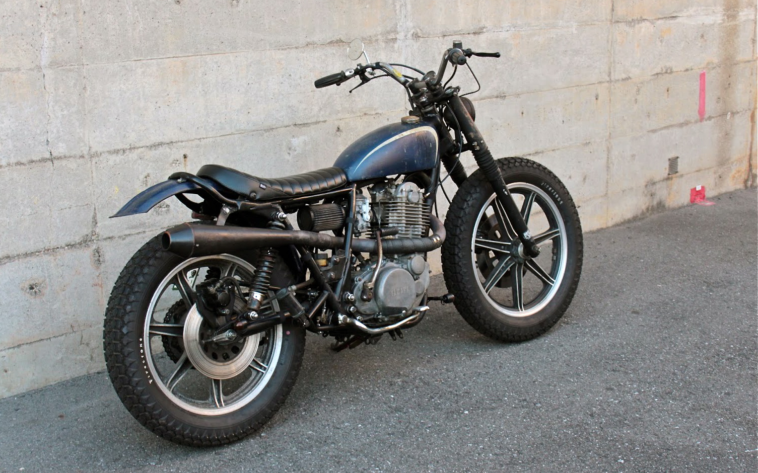 Pure Bratstyle - Inazuma café racer