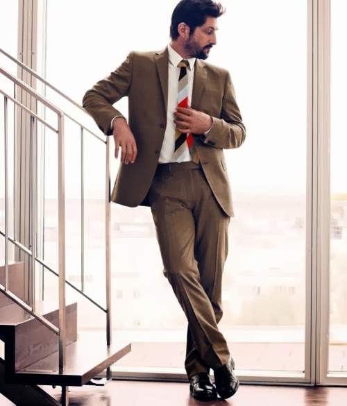 Como combinar un traje de tonalidades Arena - Elegantísimo