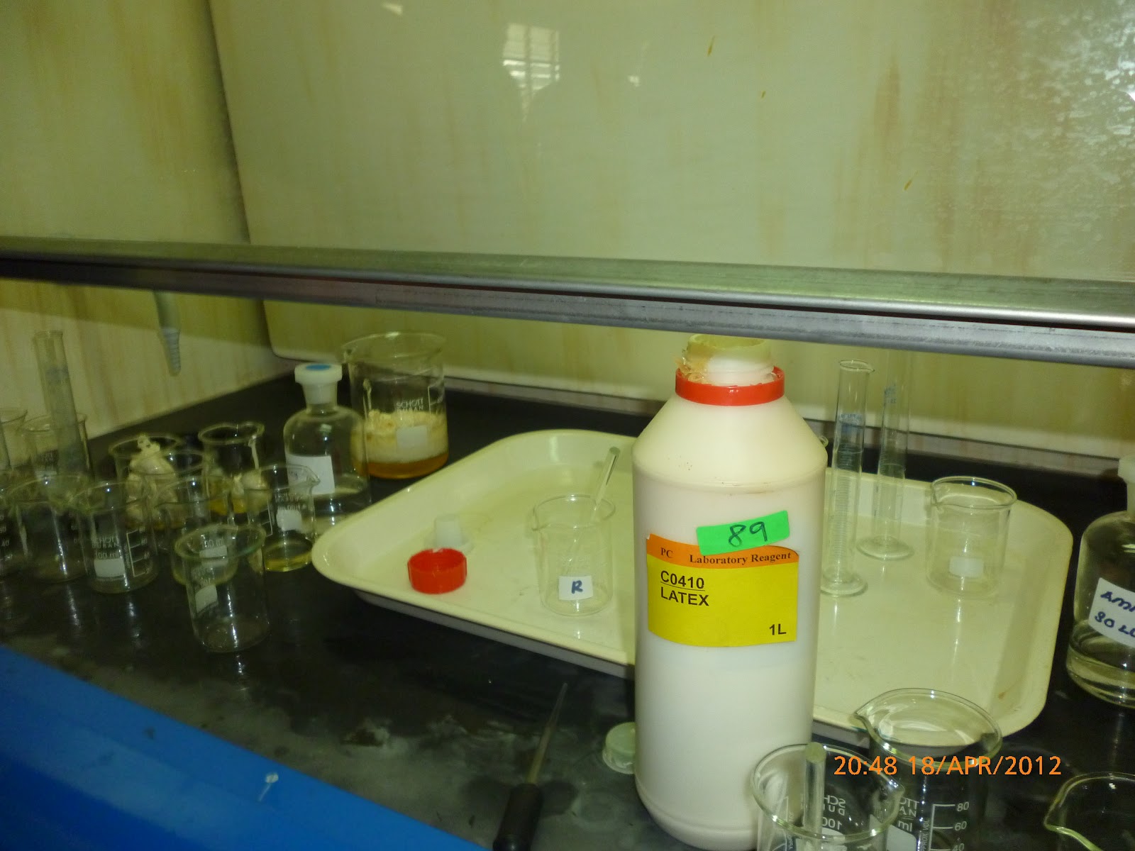 PANITIA KIMIA SMKTD2: EKSPERIMEN GETAH /LATEKS 5 SAINS 2 /2012