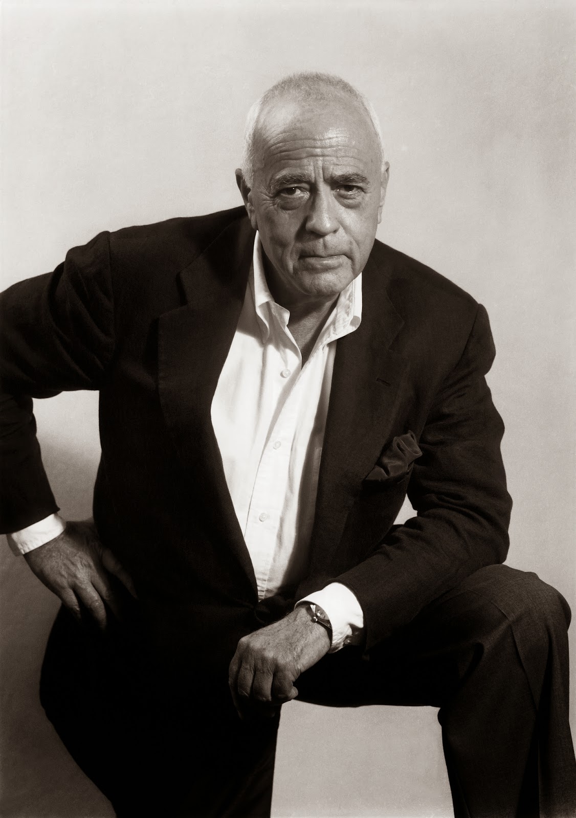 Research Journal: Max Miedinger