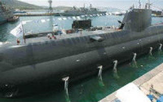 Η ΕΛΛΑΔΑ ΕΙΝΑΙ Η ΚΑΡΔΙΑ: Ενοπλες δυναμεις