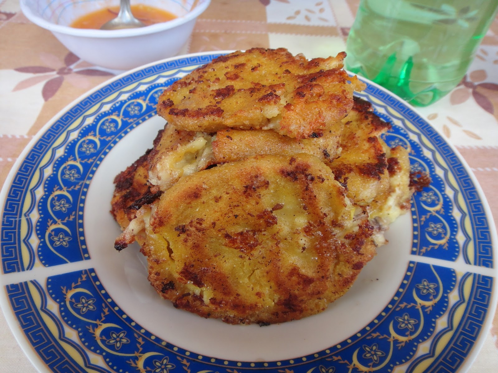 Amo a mis amigas :): COMIDAS TIPICAS Y CONSTUMBRE , TRADICIONES DEL ECUADOR