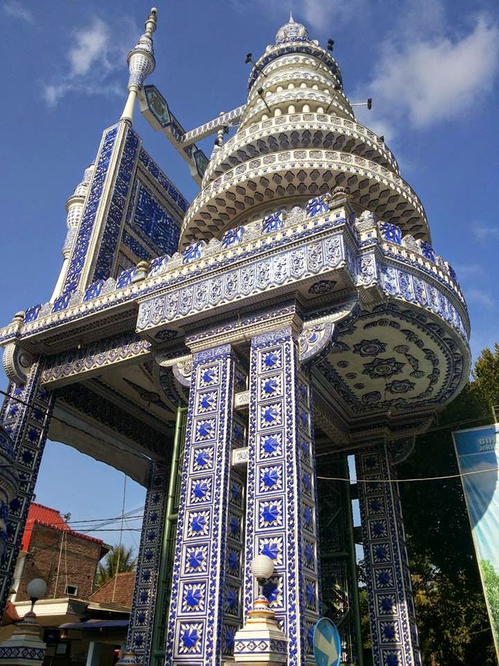 Masjid Tiban Sananrejo Turen Malang Jatim - Refreshing Area