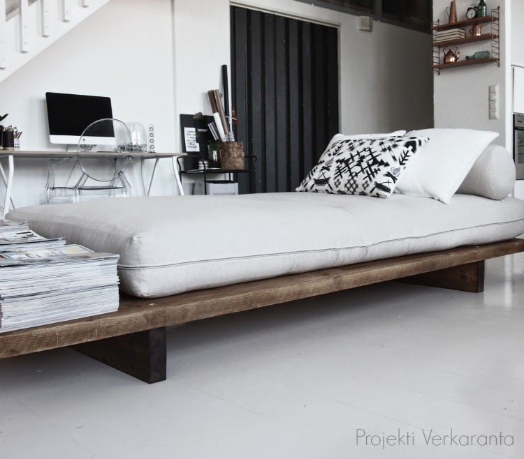SE ON VALMIS // DIY DAYBED | oblik.