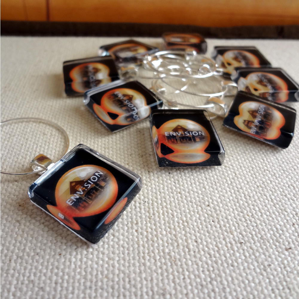 denille e.o. designs l add some art to your gift-giving!