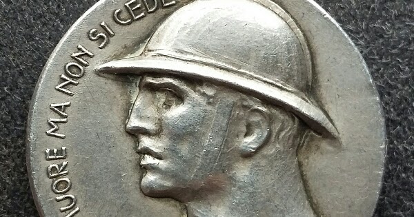 Kriegsmarine: Al Fante Eroico d'Italia 1920 (In Argento)