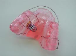 DISEÑAR LOS PATRONES DE APARATOLOGIA: PLACA DE HAWLEY CON TORNILLOS Y ...