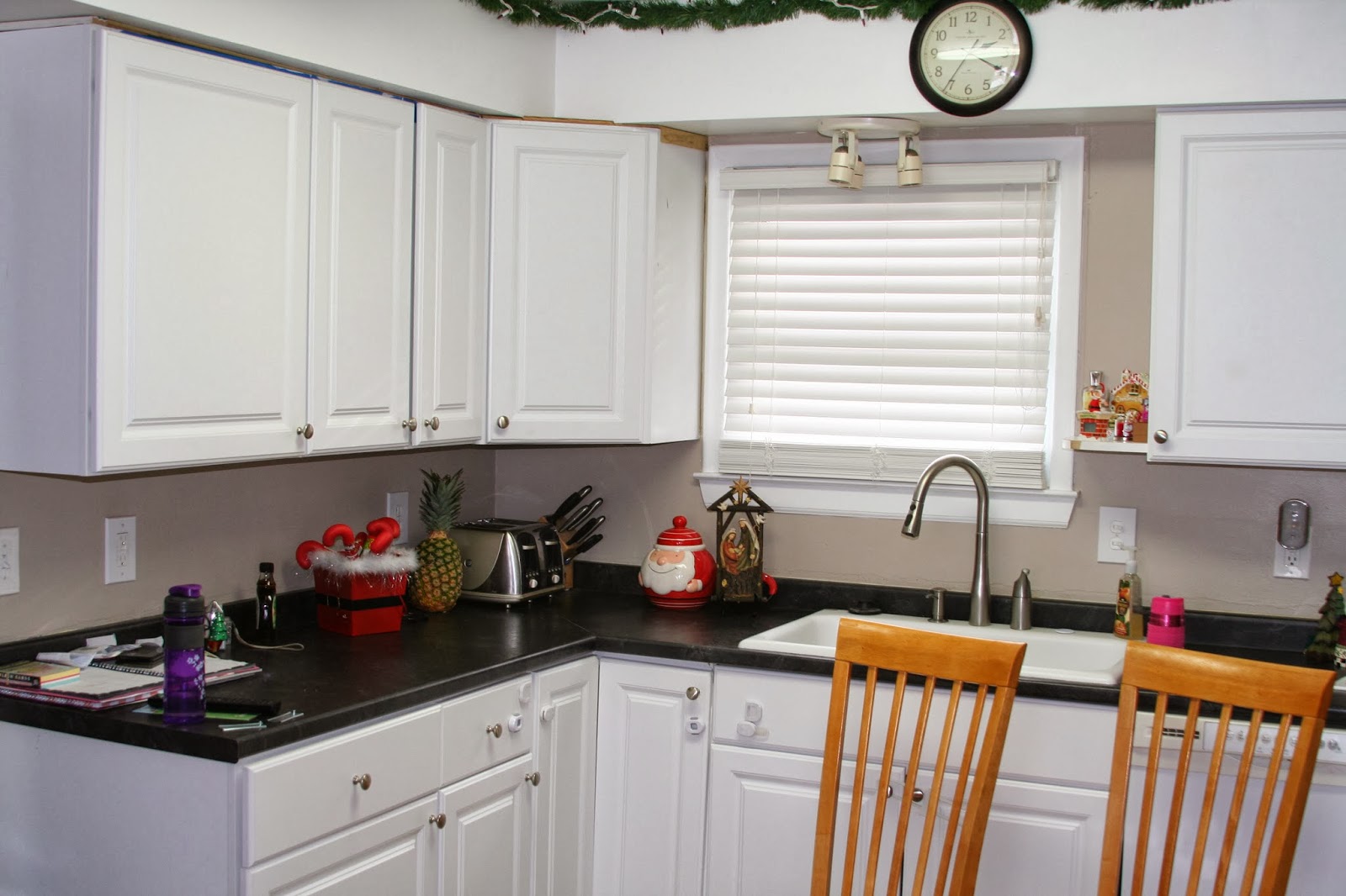 Mini Easy DIY Kitchen Remodel