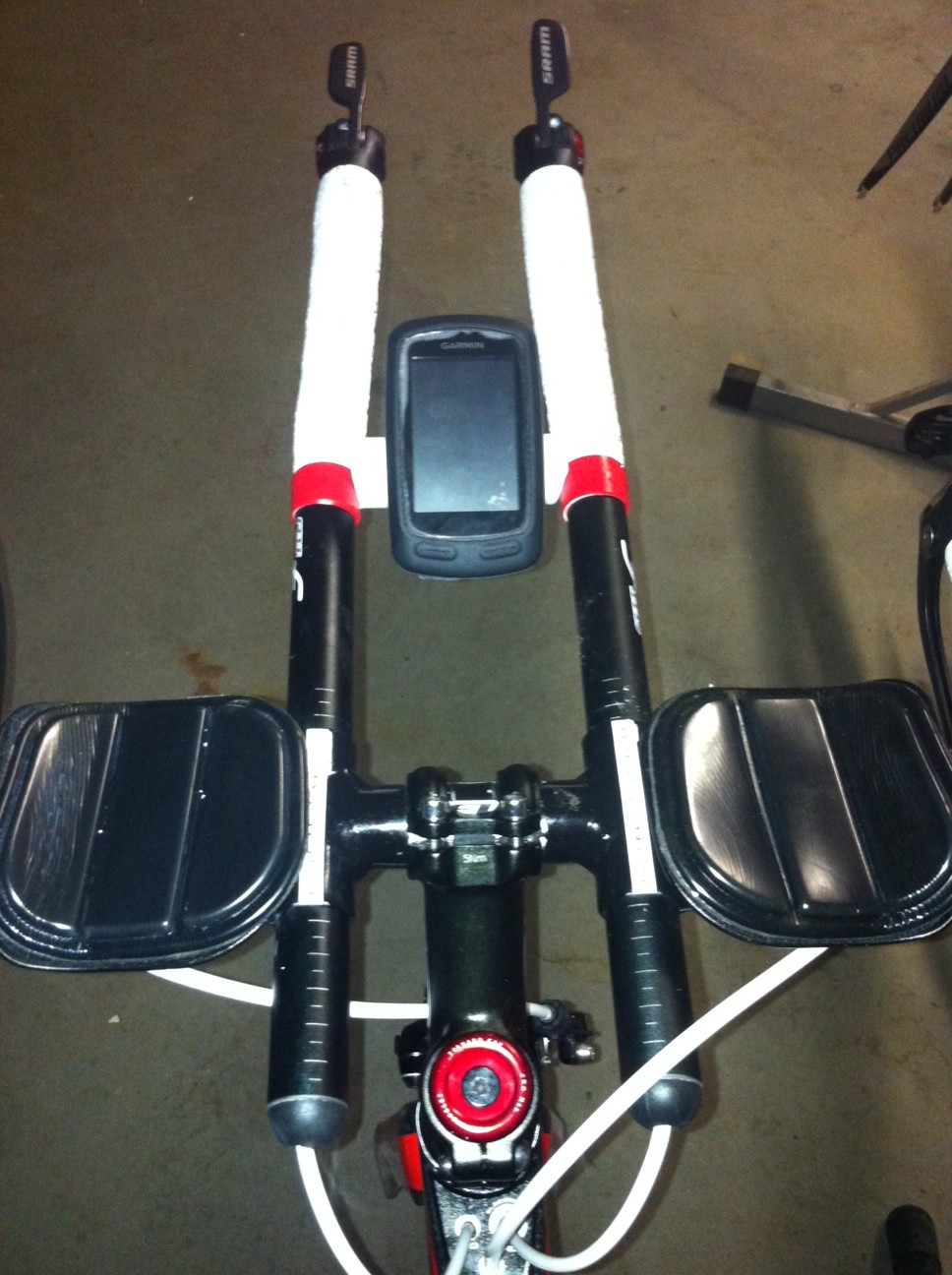 The Cycling Addiction: DIY - Aerobar Computer Mount