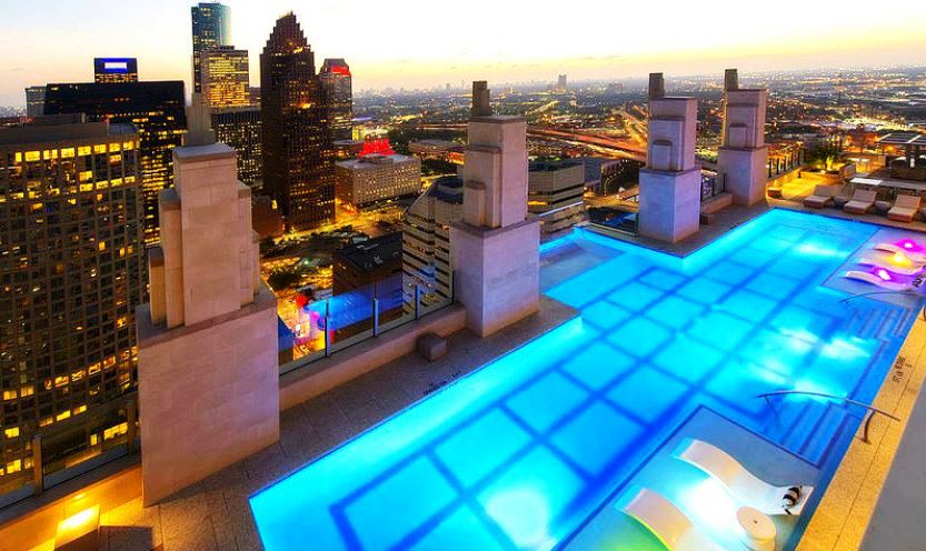 Market Square Tower, Houston (Texas) - An Amazing Glass Bottomed Sky ...