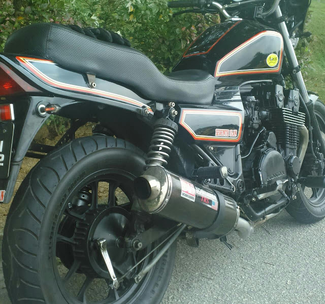 TRANFORMASI HONDA CBX 750P : CBX 750 Pelbagai Rupa dan Warna