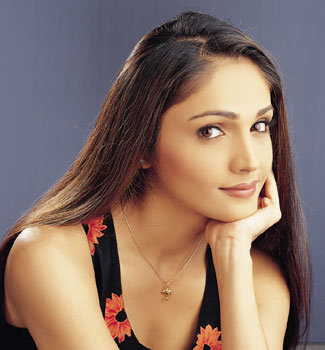 Sandali Sinha ~ Actors Imagini