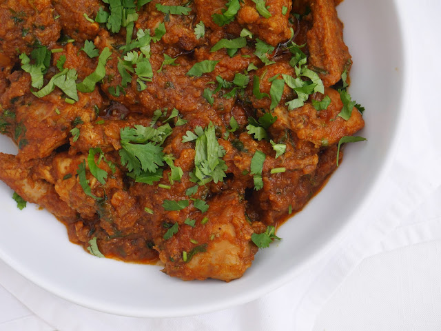 This Muslim Girl Bakes: Our House Pakistani Chicken Curry.