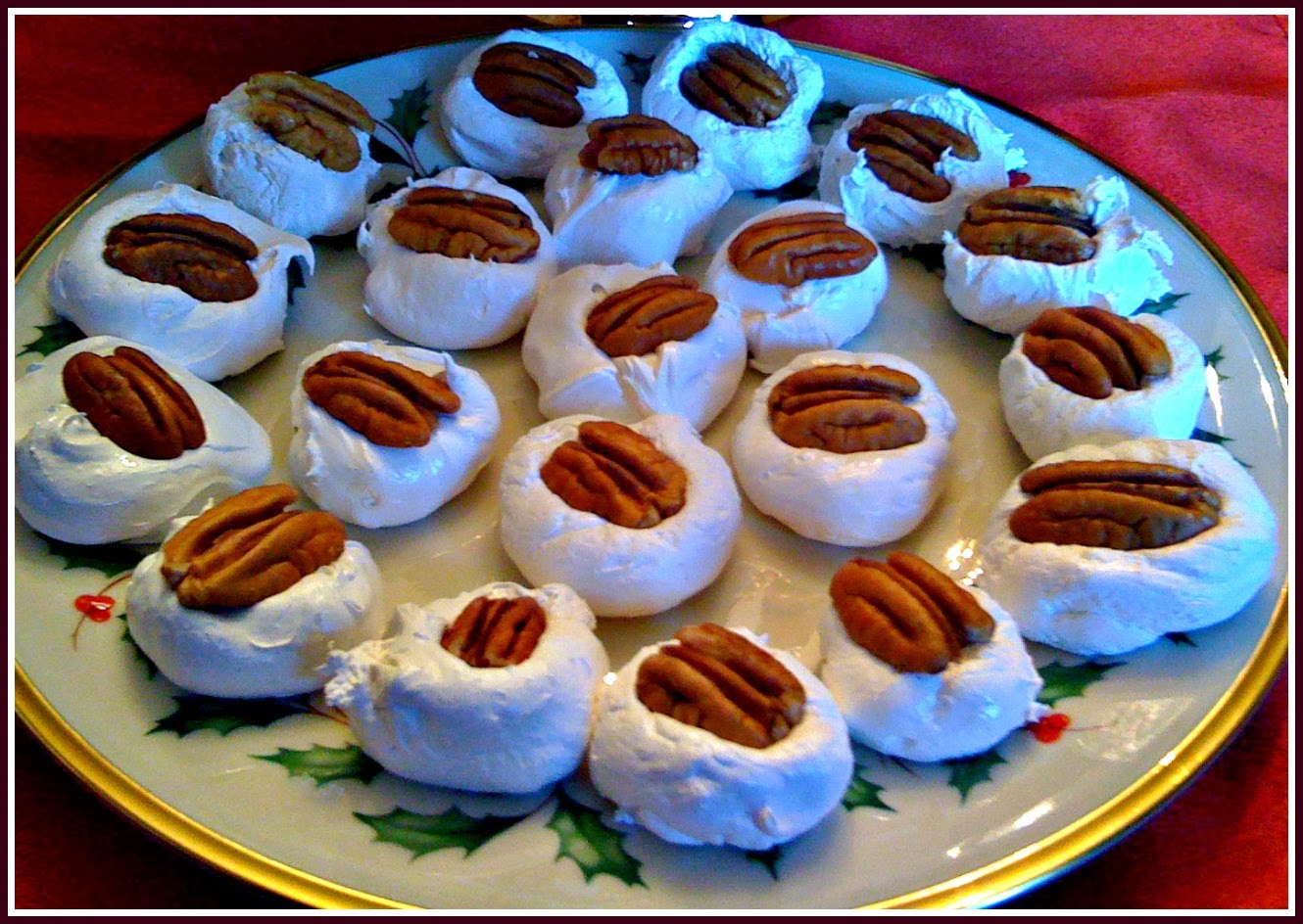 Sweet Tea and Cornbread: Mama's Old Fashioned Divinity!