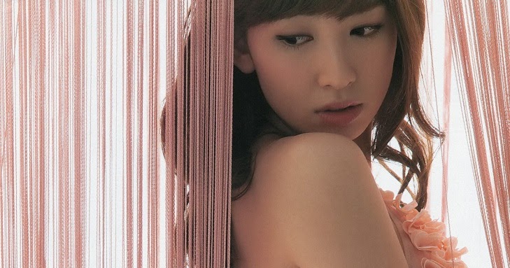 Kojima Haruna 小嶋陽菜 AKB48 Gravure Weekly Young Jump No.13 March 2013 ...