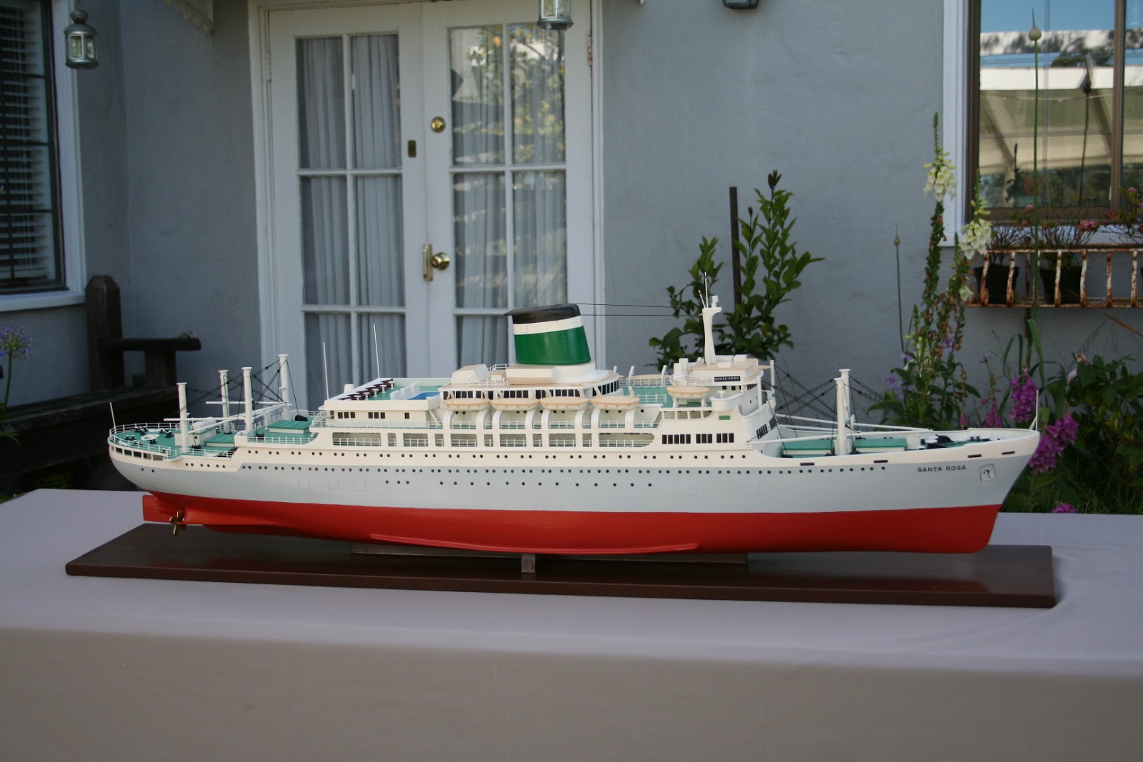 Niedermertl's Boats: Featured Boat: SS Santa Rosa