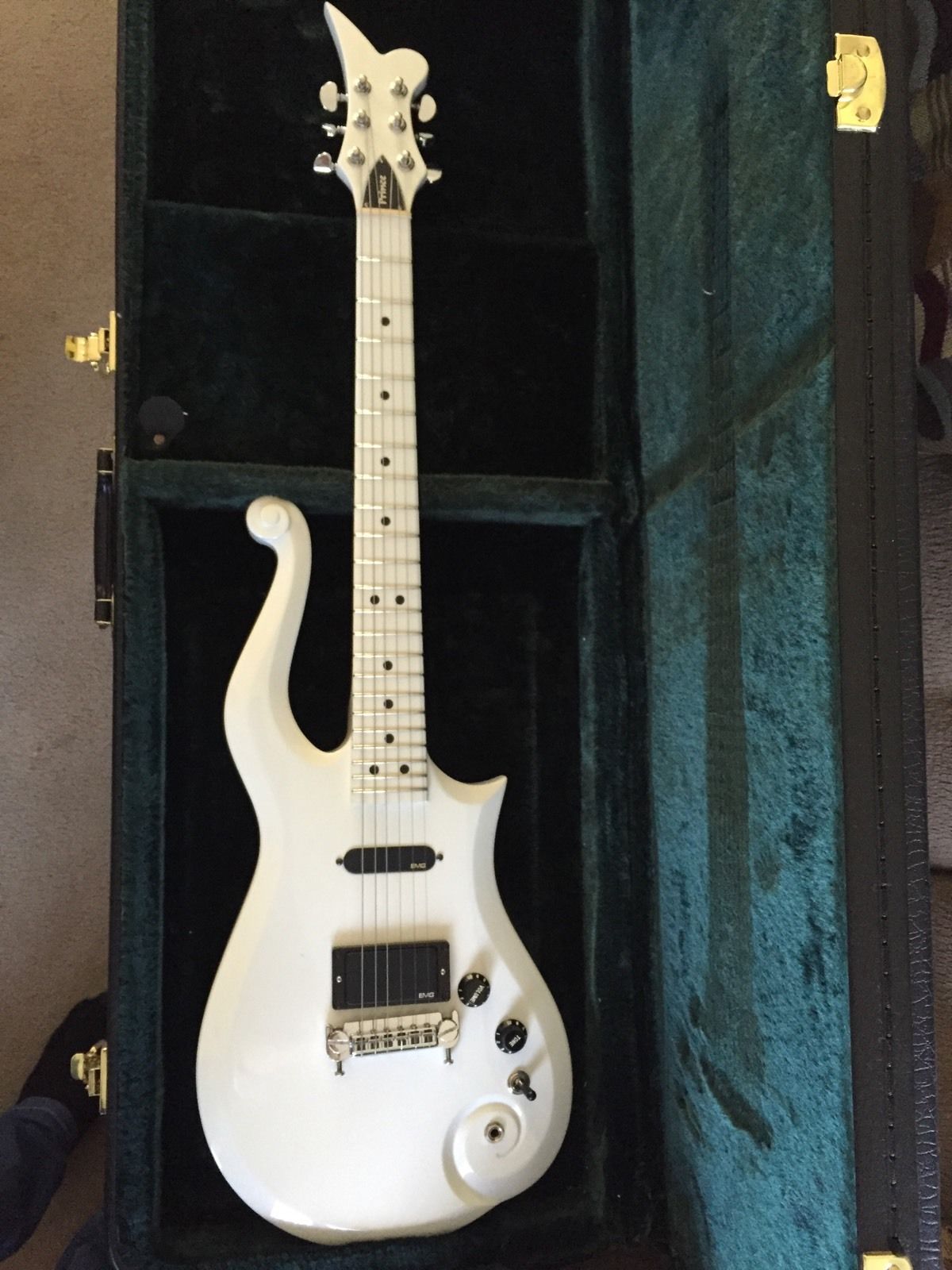 Cloud Guitar Central: Handmade White Cloud 4 Sale