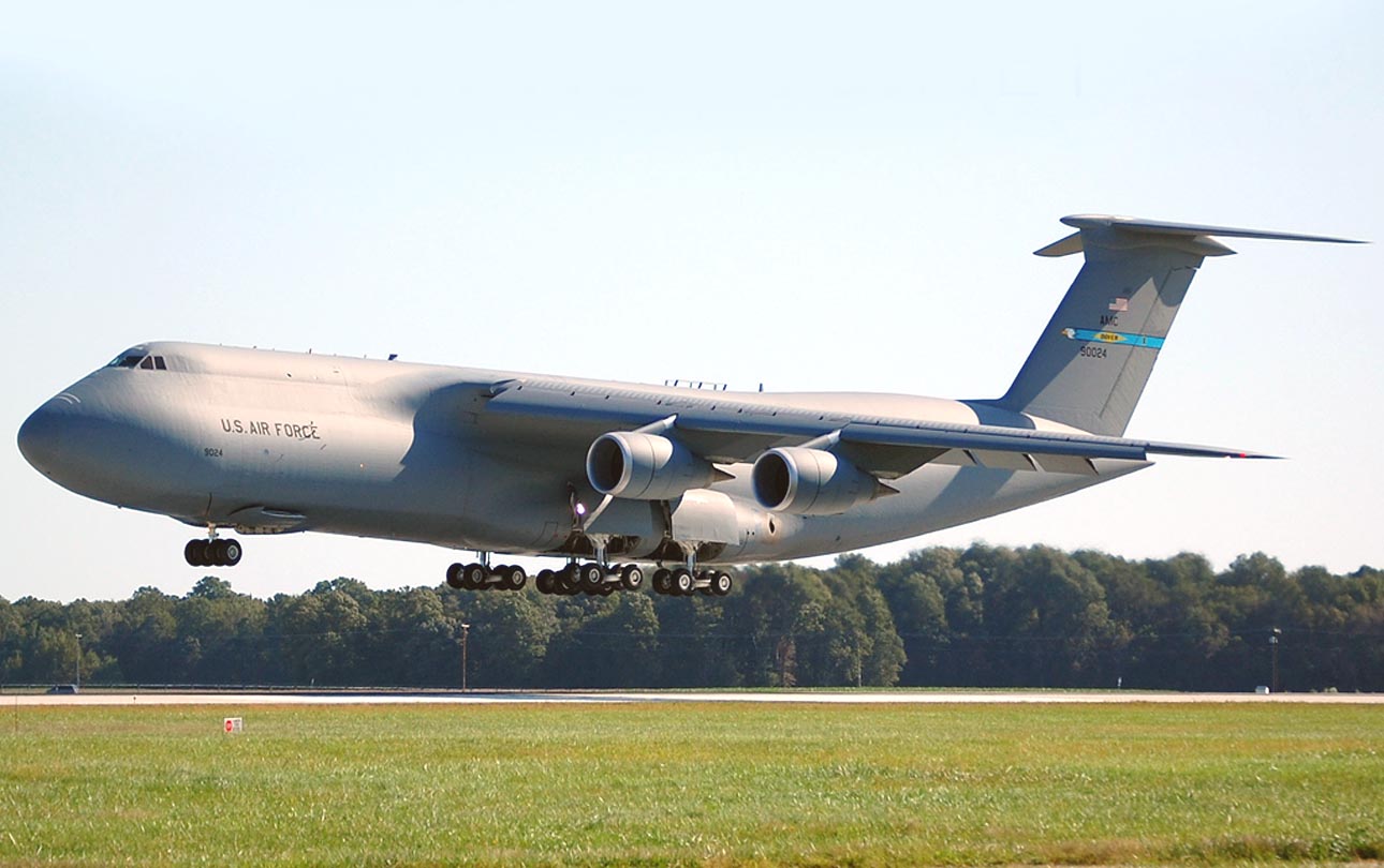 nhungdoicanh: Lockheed Martin C-5M Super Galaxy