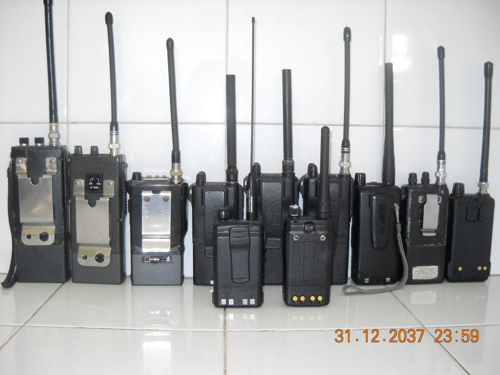 Sinar Agung ( Y C 2 V D I ): HT BANYAK MACAM