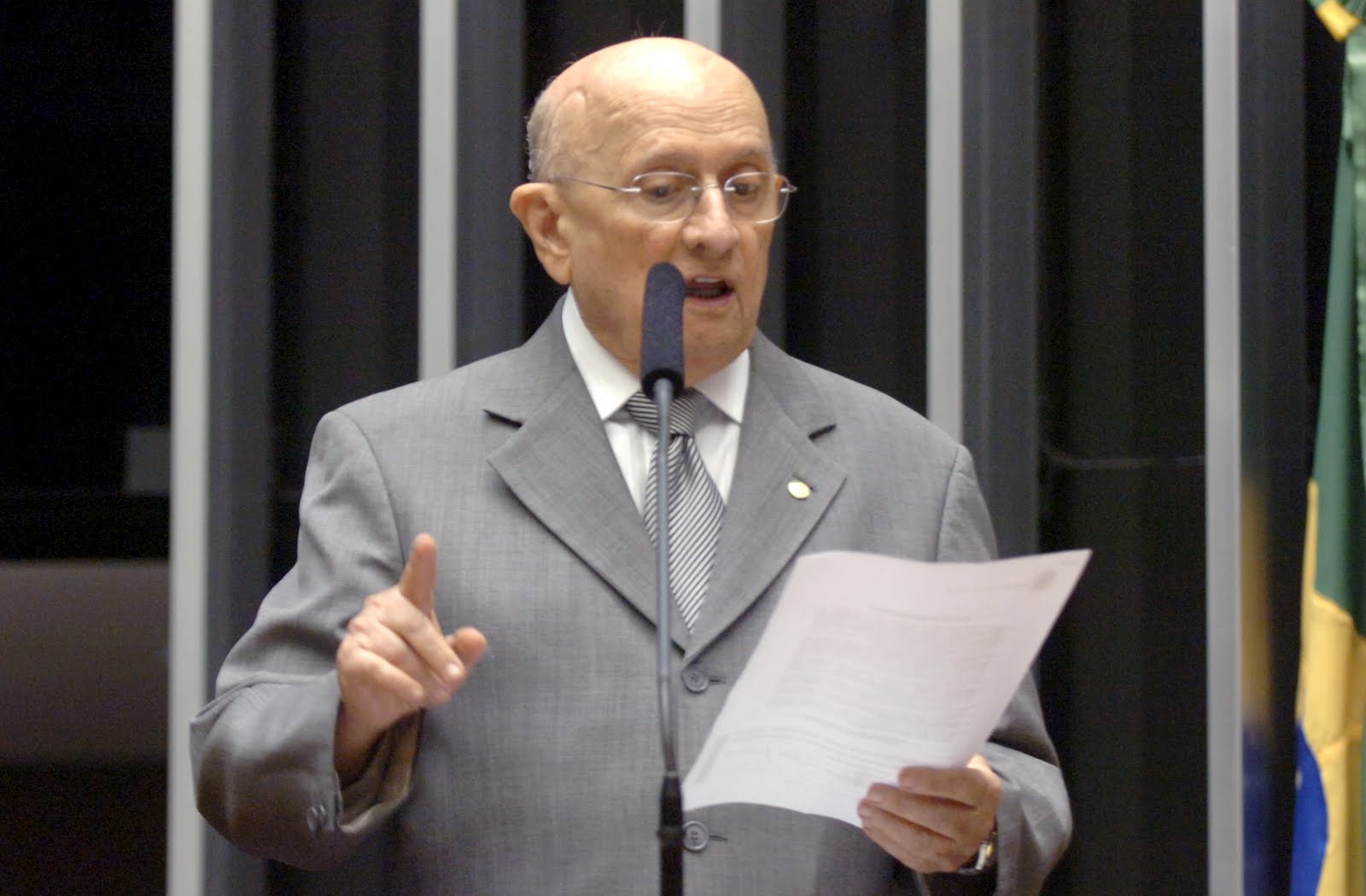 Sobral e Política: PADRE ZÉ RECEBERÁ HOMENAGEM DA SANTA CASA DE FORTALEZA