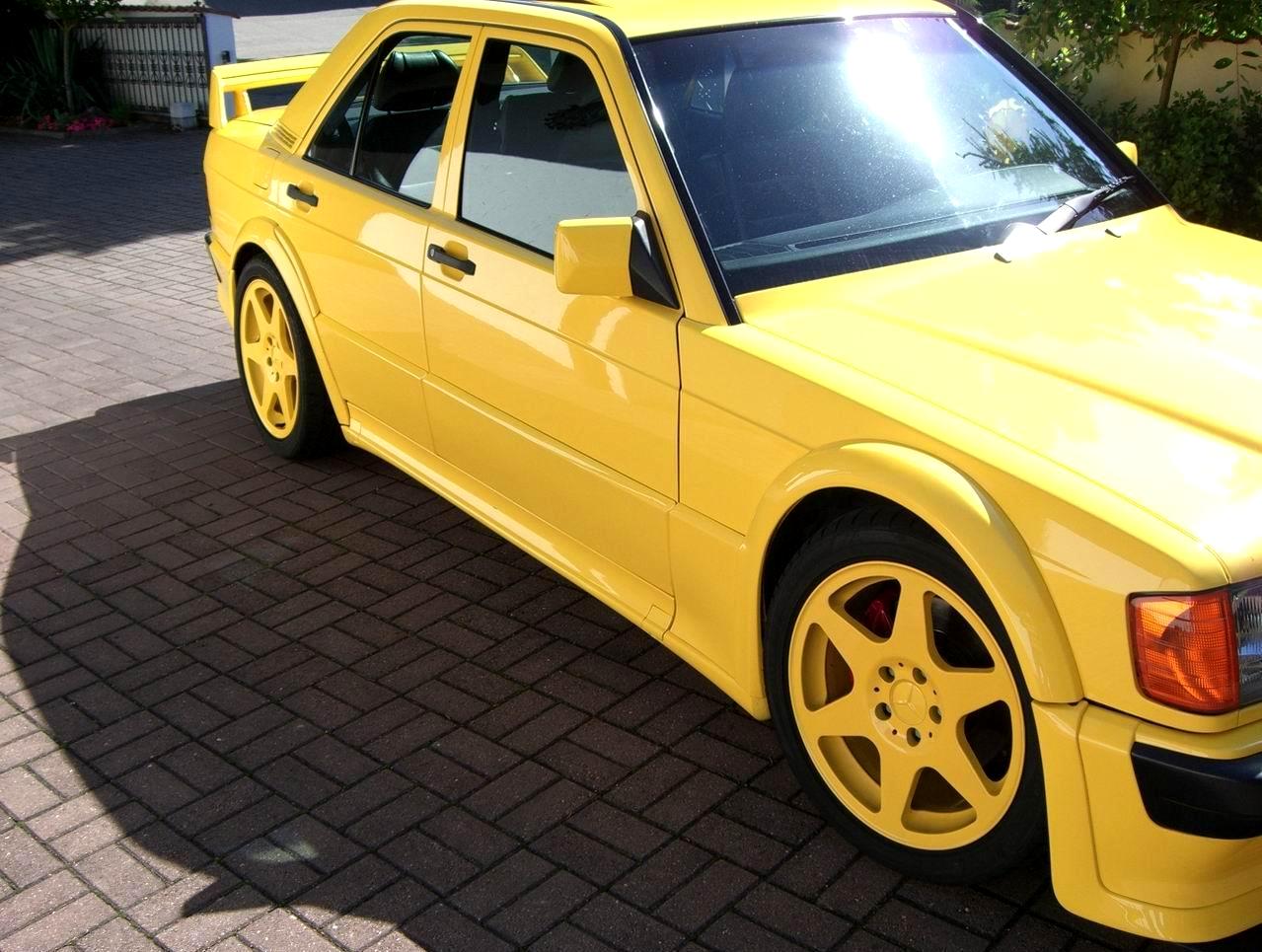 Mercedes-Benz 190E Evolution Yellow W201 | BENZTUNING