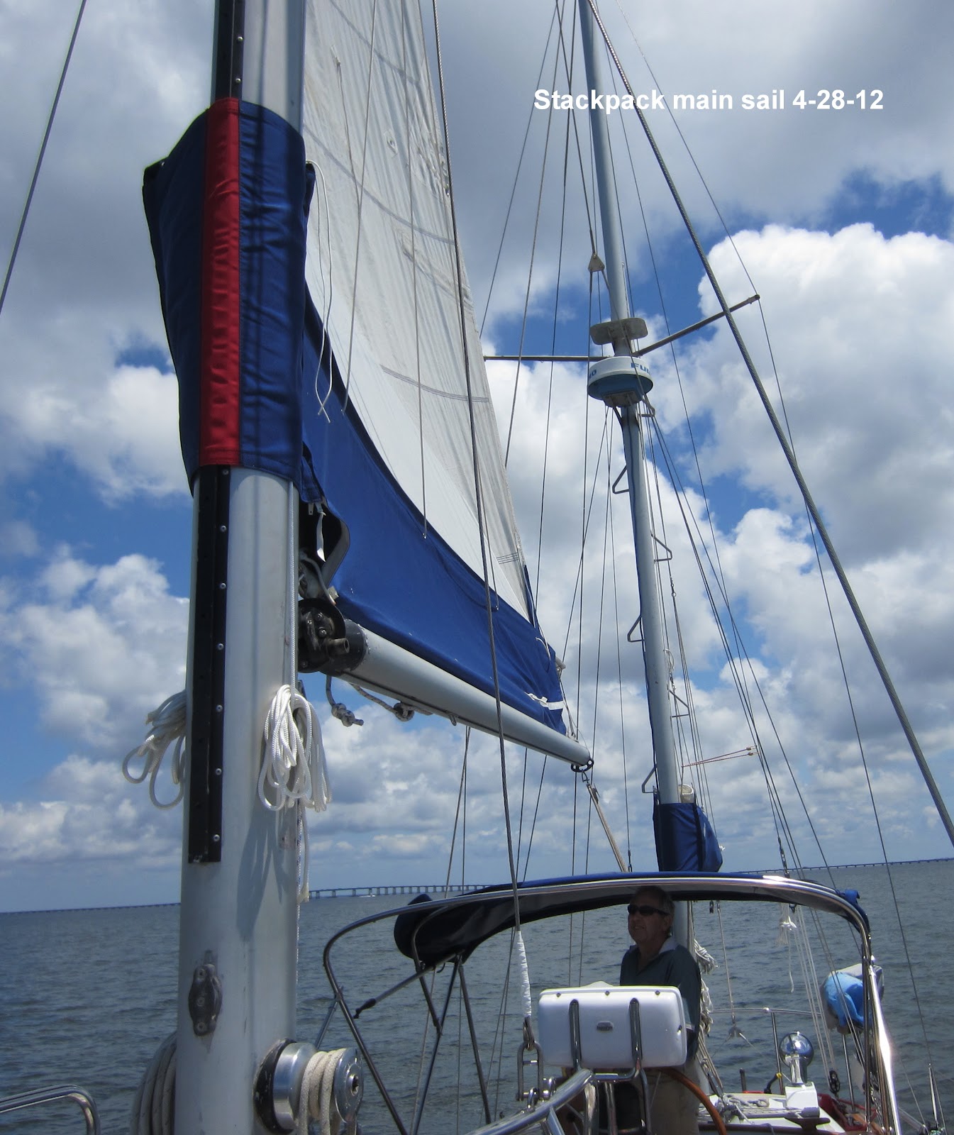 The Log of Wandrin Star - John and Wilann on their next chapter: April 2012