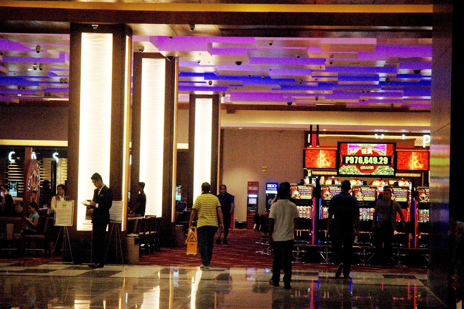 DUDE FOR FOOD: Upping the Ante Up North at Widus Hotel & Casino