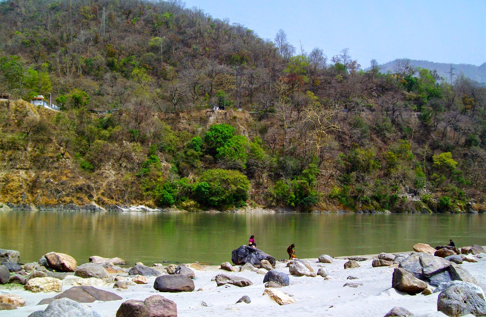 Through Picture: Life along the Ganges