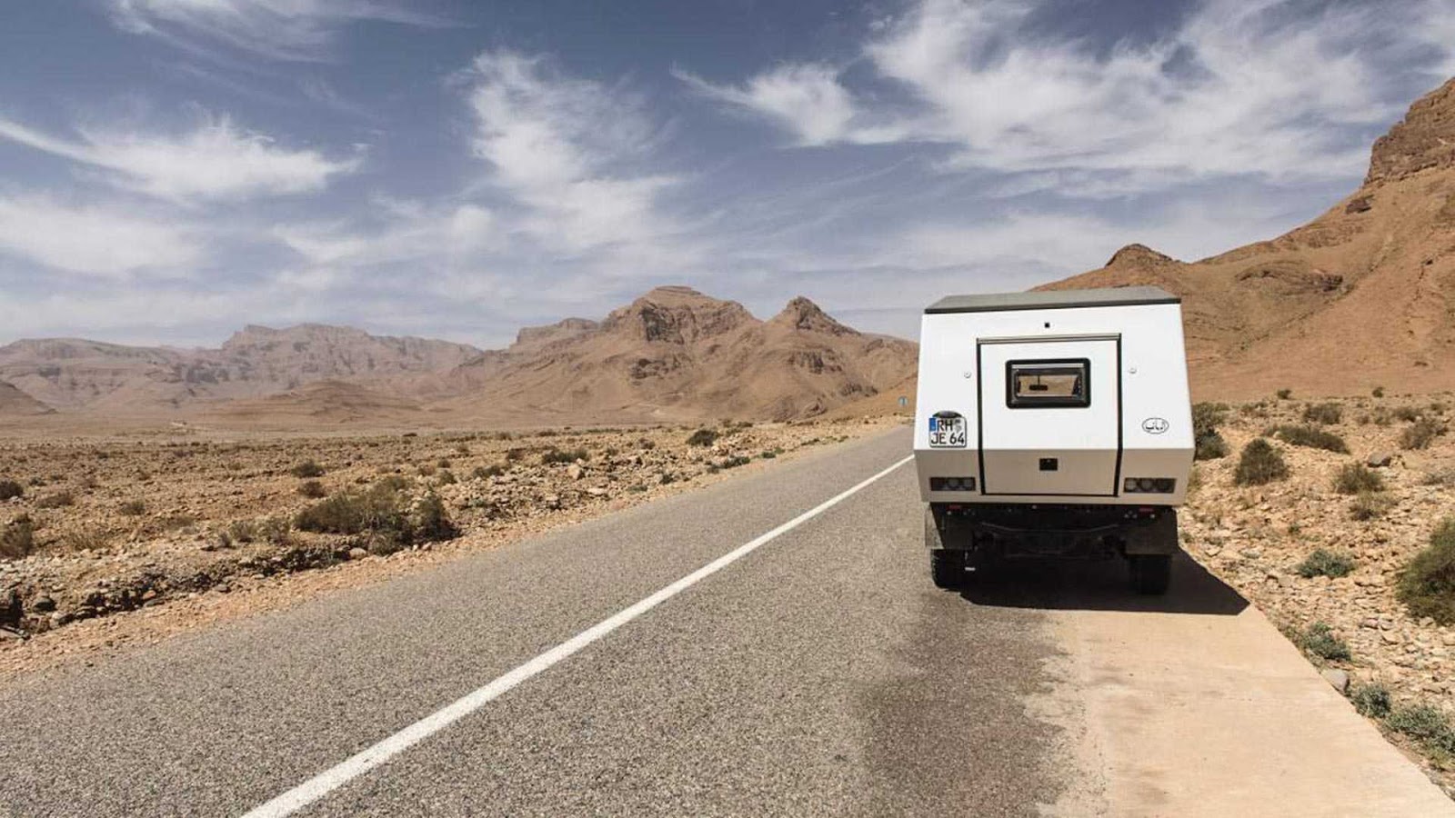 不敗經典！Matzker推出Land Rover Defender改造越野露營車 | SanjiNoir 黑侍樂讀