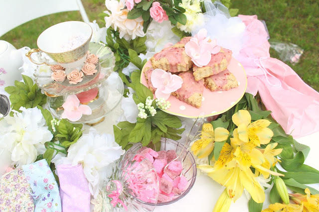 Beautyybychloe: Spring Garden Tea Party