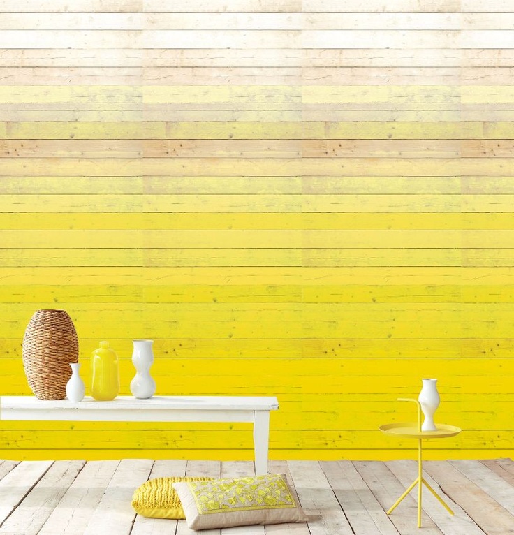 Keltainen talo rannalla: Koteja ja tapetteja