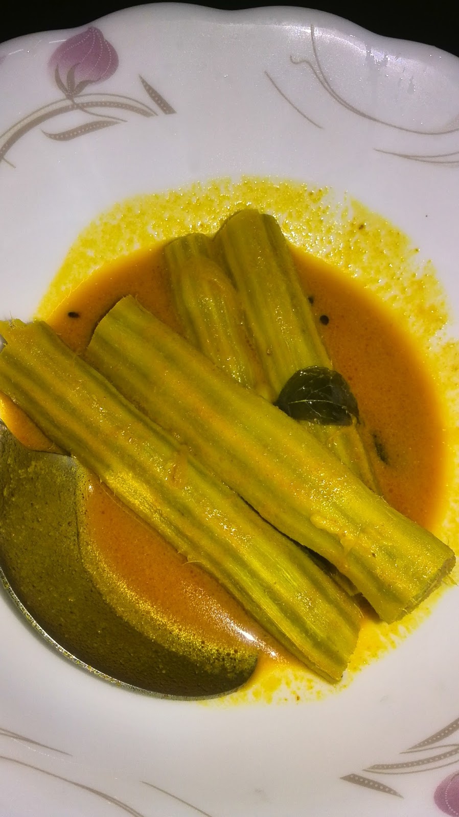 namakucella: KARI BUAH MUNGGAI a.k.a KACANG KELOR