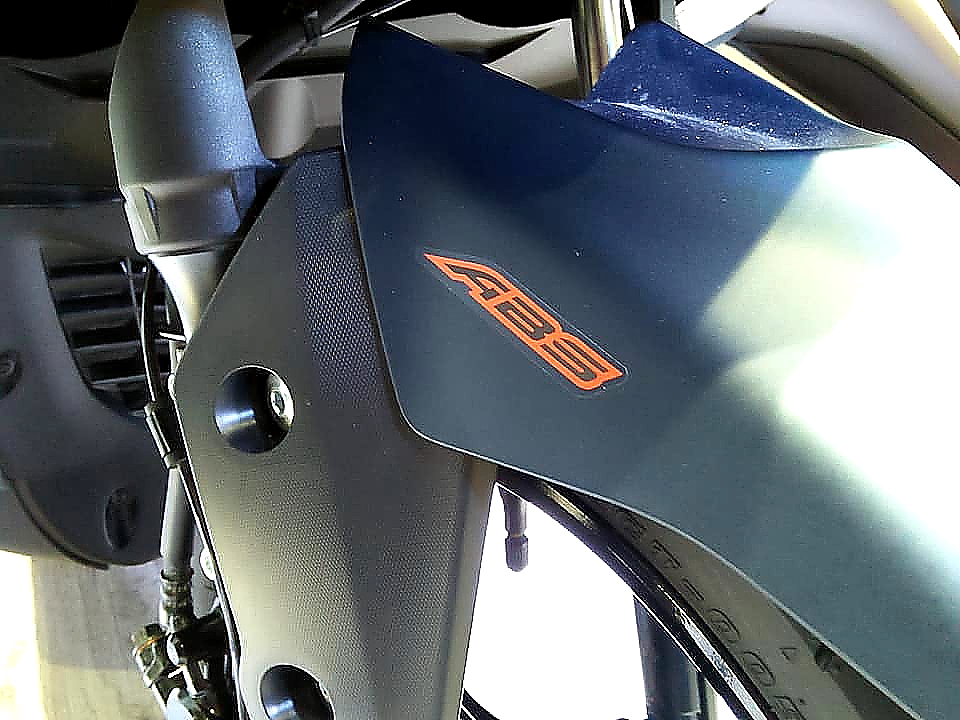 MotoPH.com : Yamaha Aerox S Features, Availability and Price