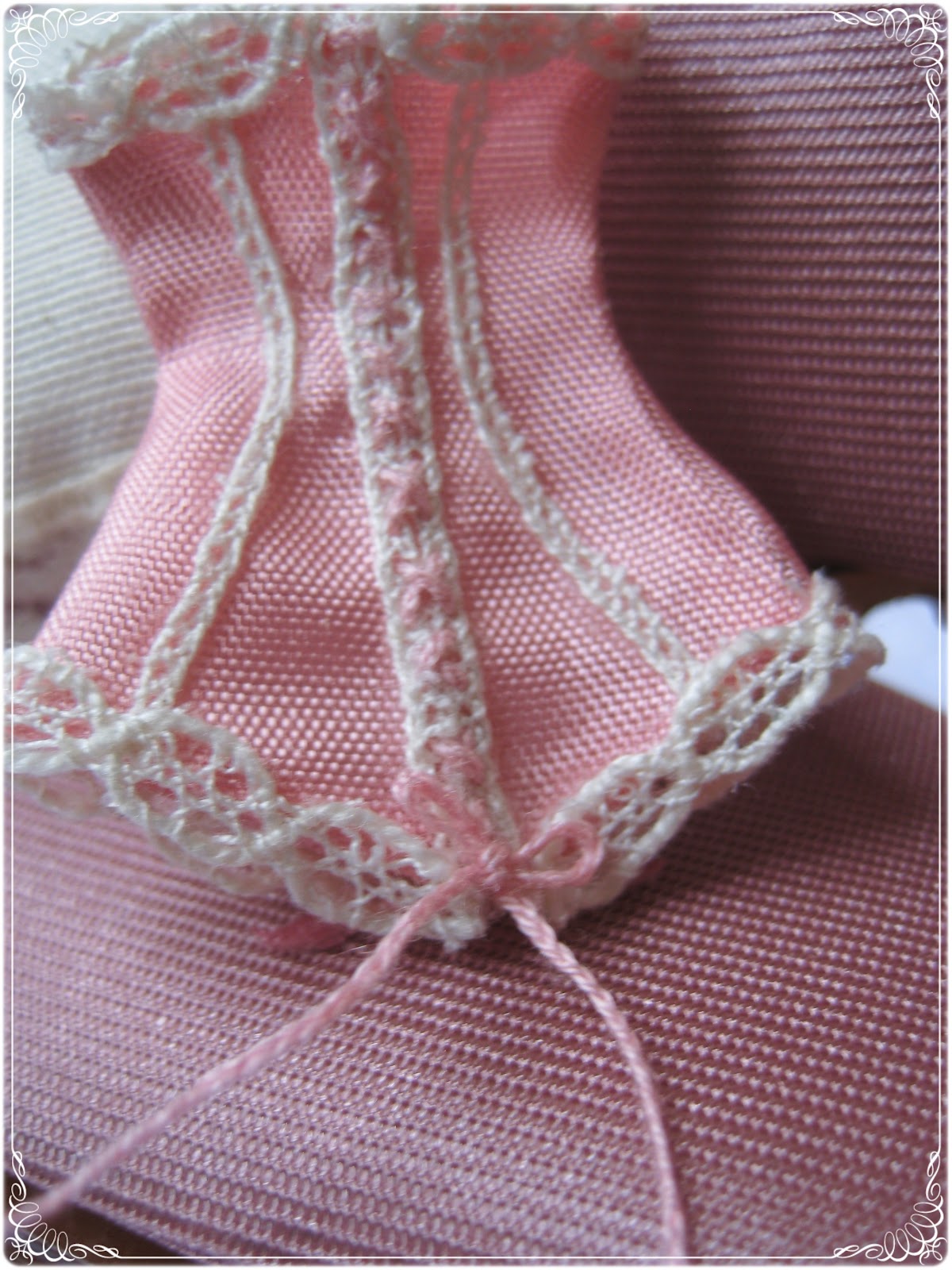 Las Manitas de Glo: El corset