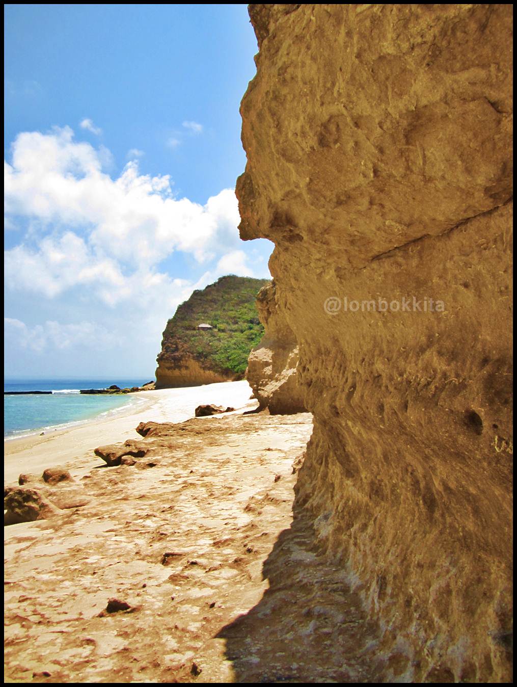 the beauty of Indonesia: PANTAI SURGA LOMBOK TIMUR YANG MENAWAN