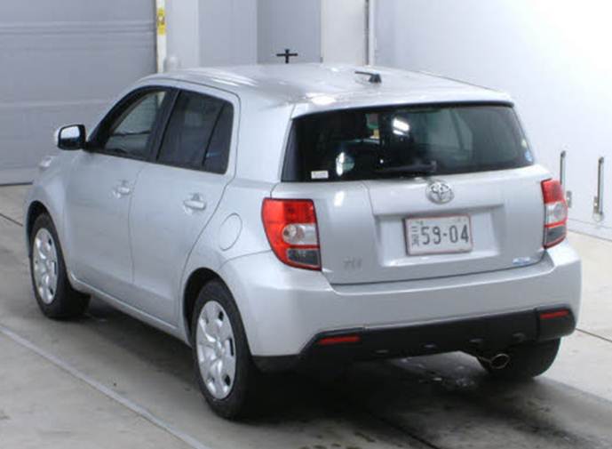 Para Trading: TOYOTA IST 2008 JANUARY AUCTION GRADE 5