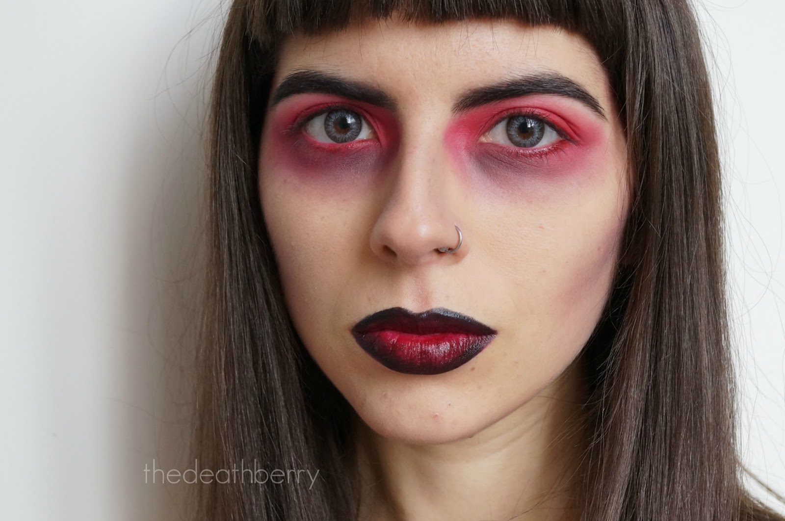 The Deathberry: Poisoned Snow White [Halloween make up]