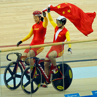 Guo Shuang made history, First female track cyclist of China