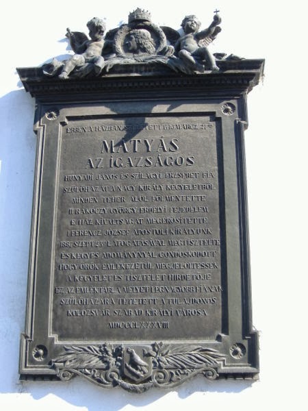 Foto travel: Statuia lui Matia Corvin împlinește 111 ani